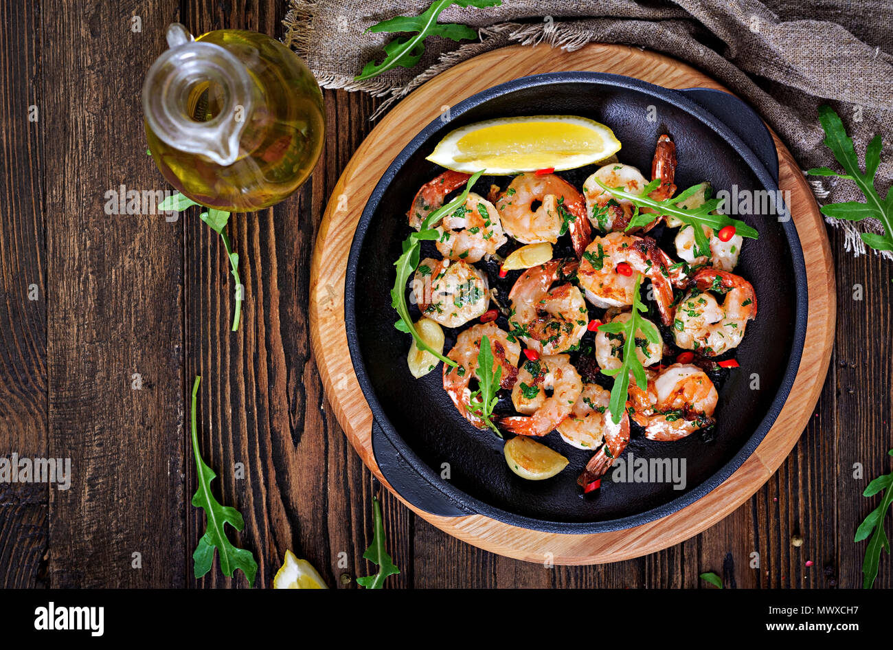 Bbq prawn recipe hi-res stock photography and images - Alamy