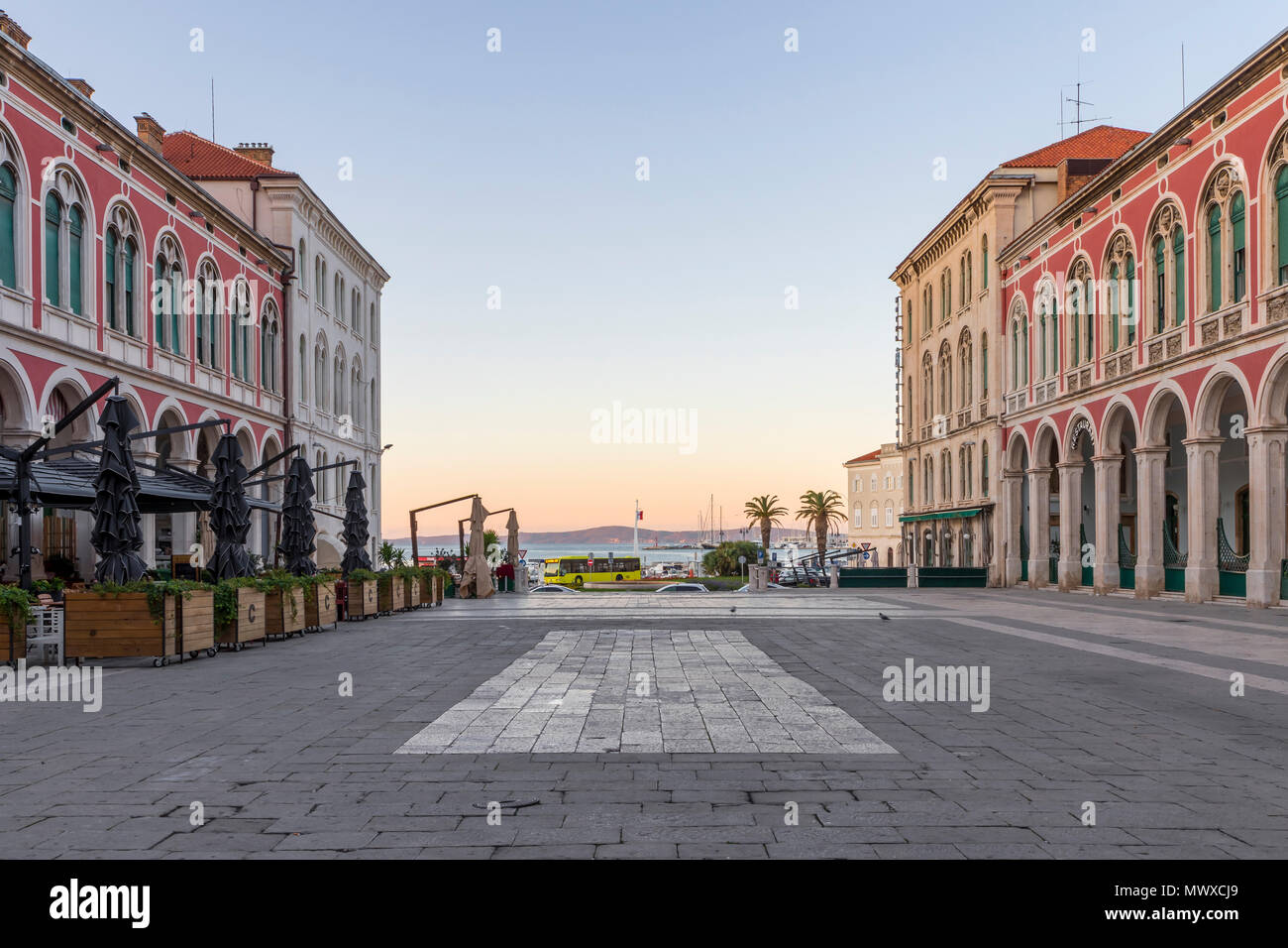 Split trg republike hi-res stock photography and images - Alamy