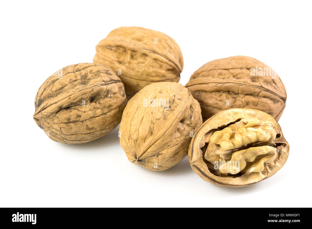 Walnut, walnut kernel, nut isolated on white background., with clipping ...