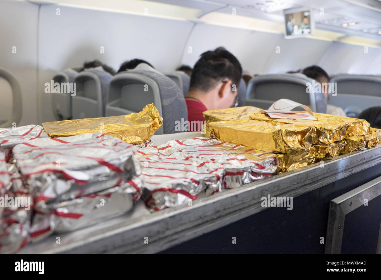 Inside chinese airline hi-res stock photography and images - Alamy