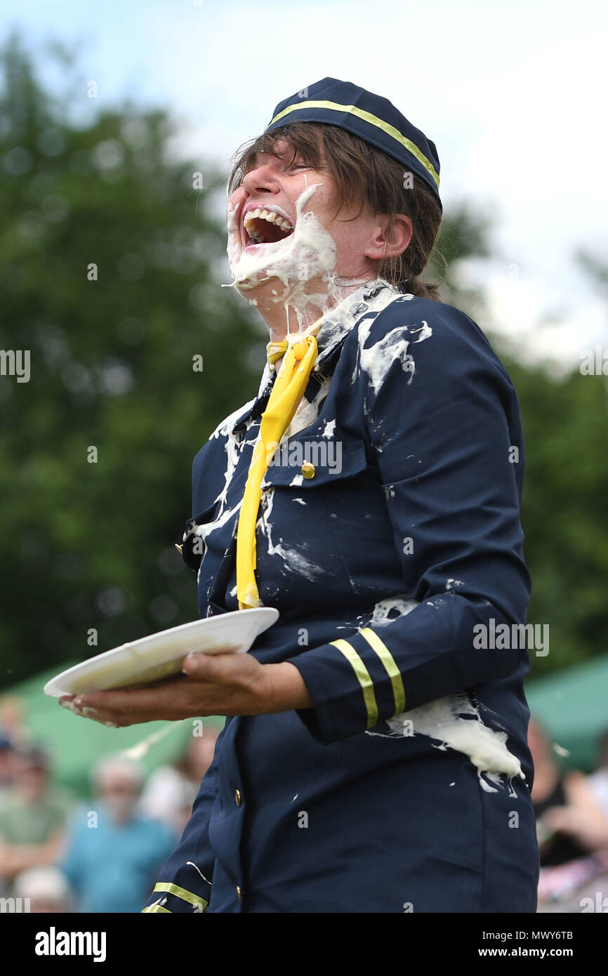 Custard pie face hi-res stock photography and images - Alamy