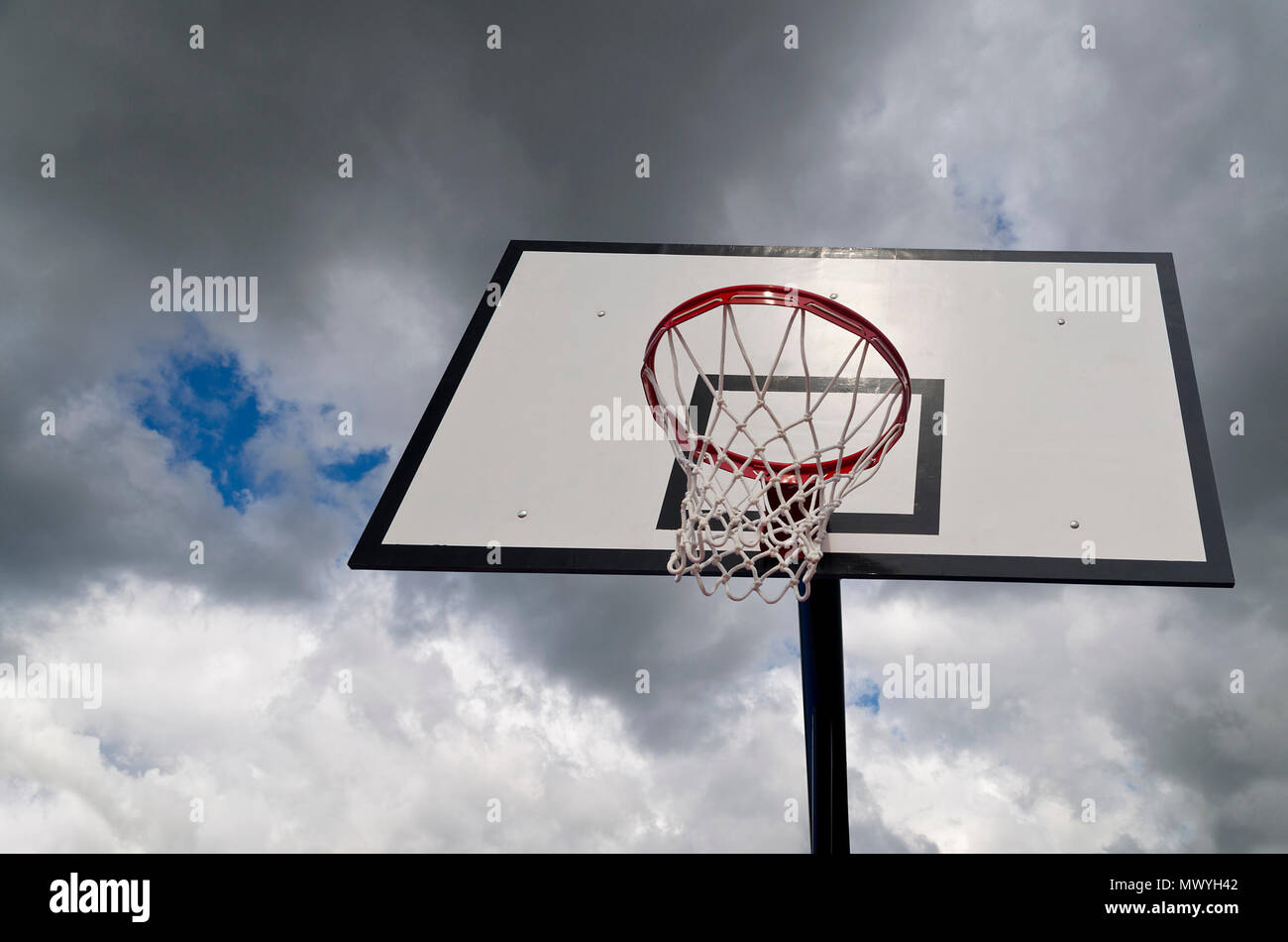 Basketball Court after the rain Stock Photo - Alamy