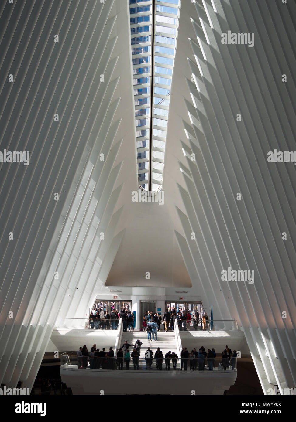 The Oculus VR building main hall interior Stock Photo - Alamy