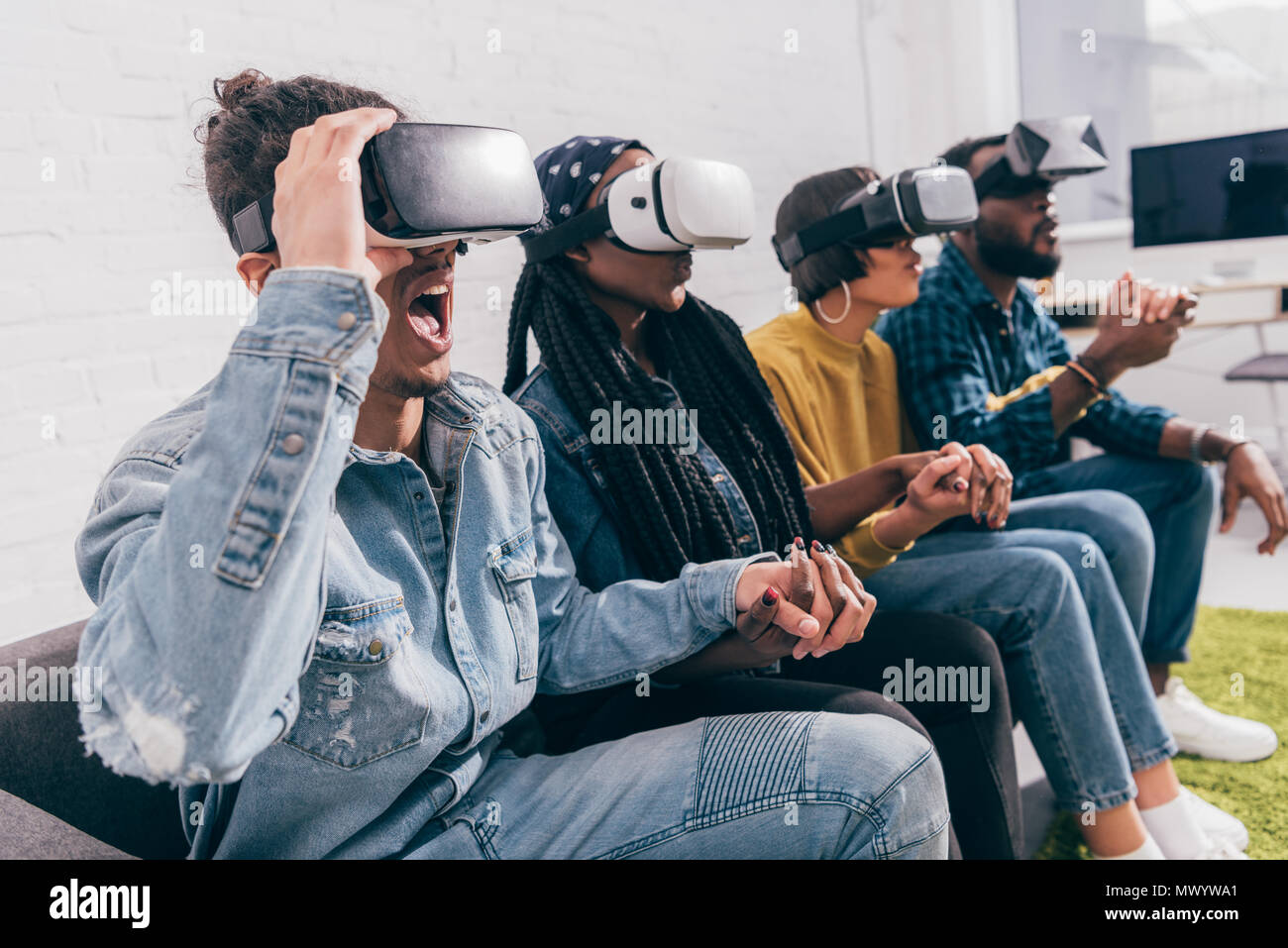 Group vr devices hi-res stock photography and images - Alamy