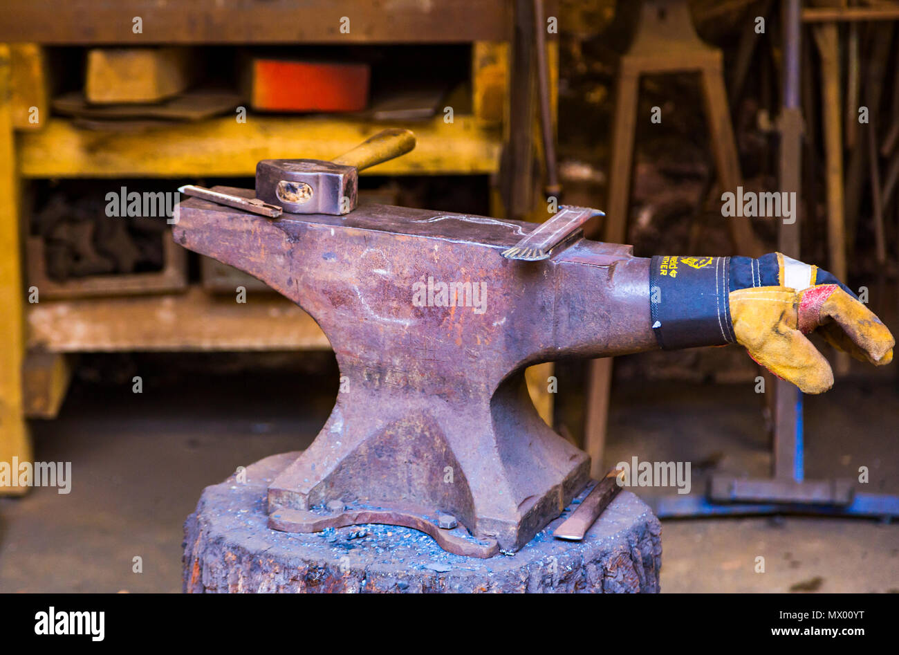 Old smithy blacksmith forge hi-res stock photography and images - Alamy