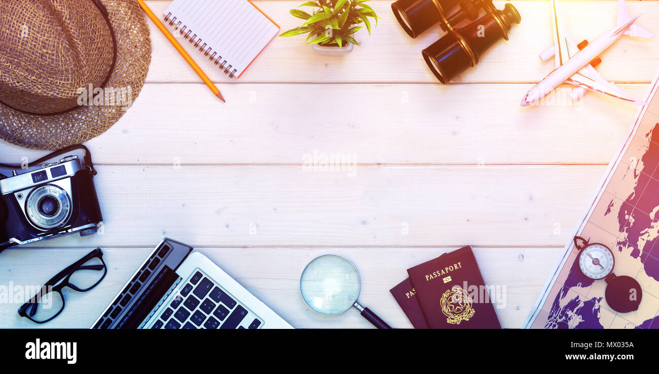 Travel desktop background hi-res stock photography and images - Alamy