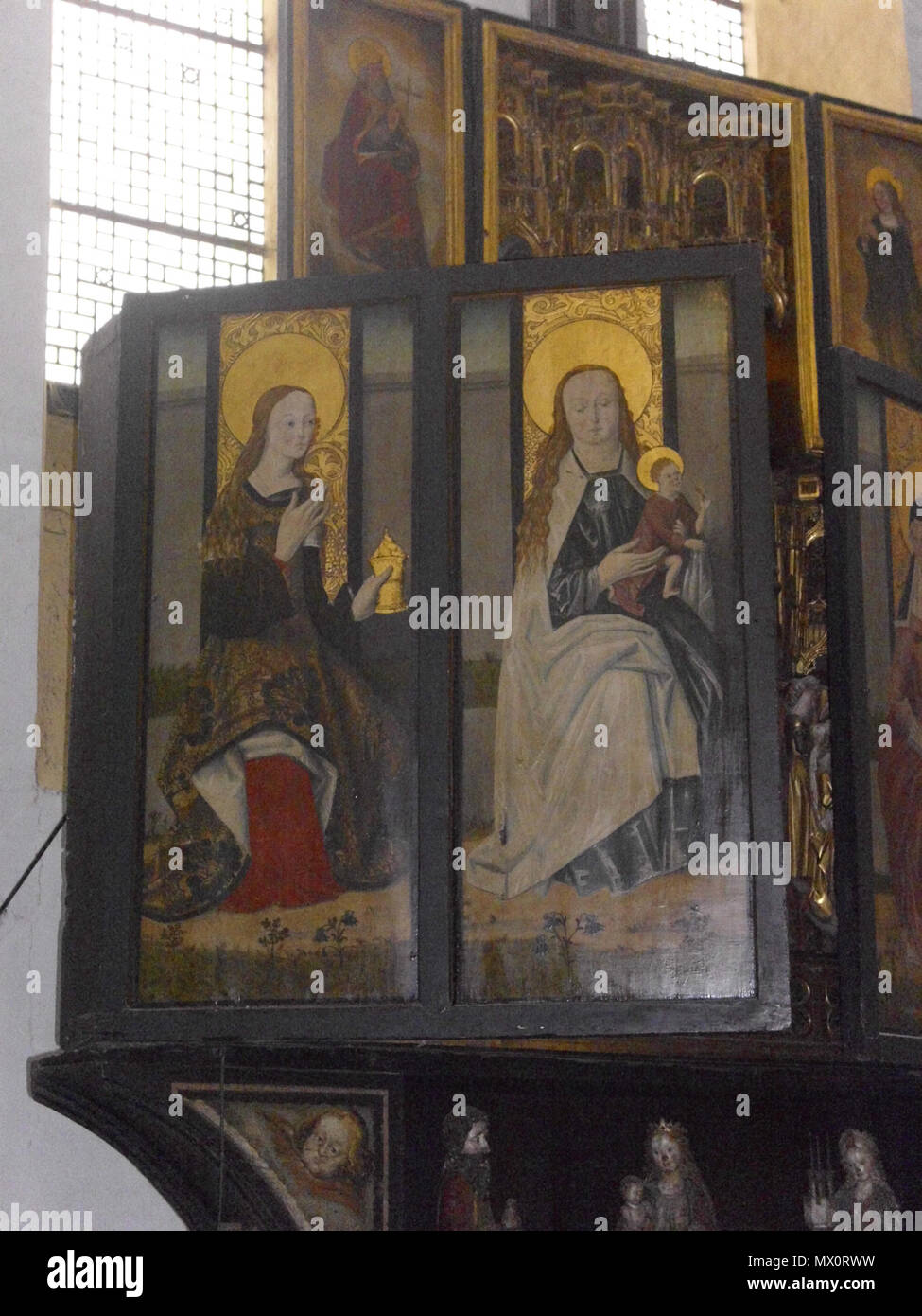 Maria mit jesuskind hi-res stock photography and images - Alamy