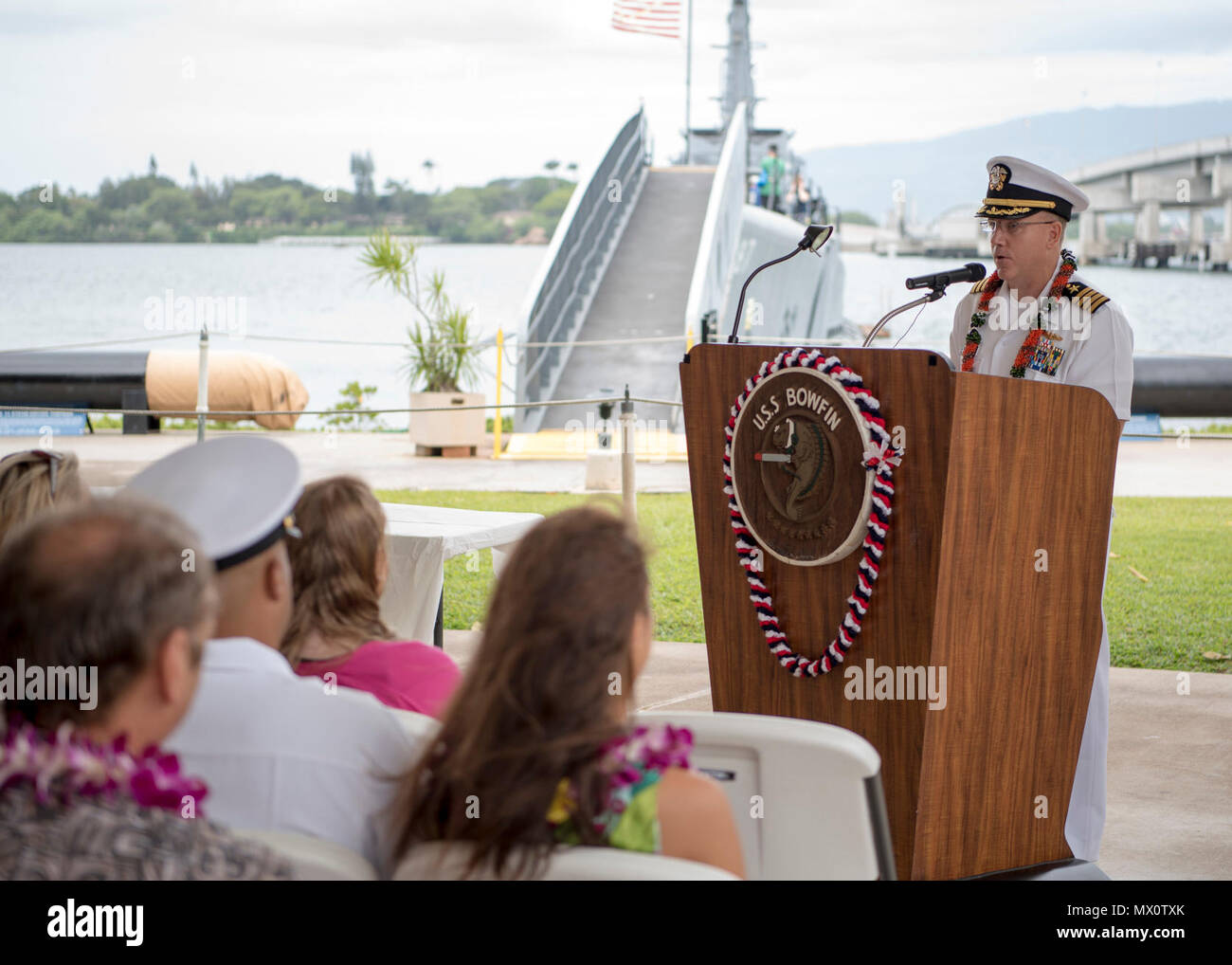 PEARL HARBOR, Hawaii (April 29, 2017) Capt. Richard Seif, commander ...