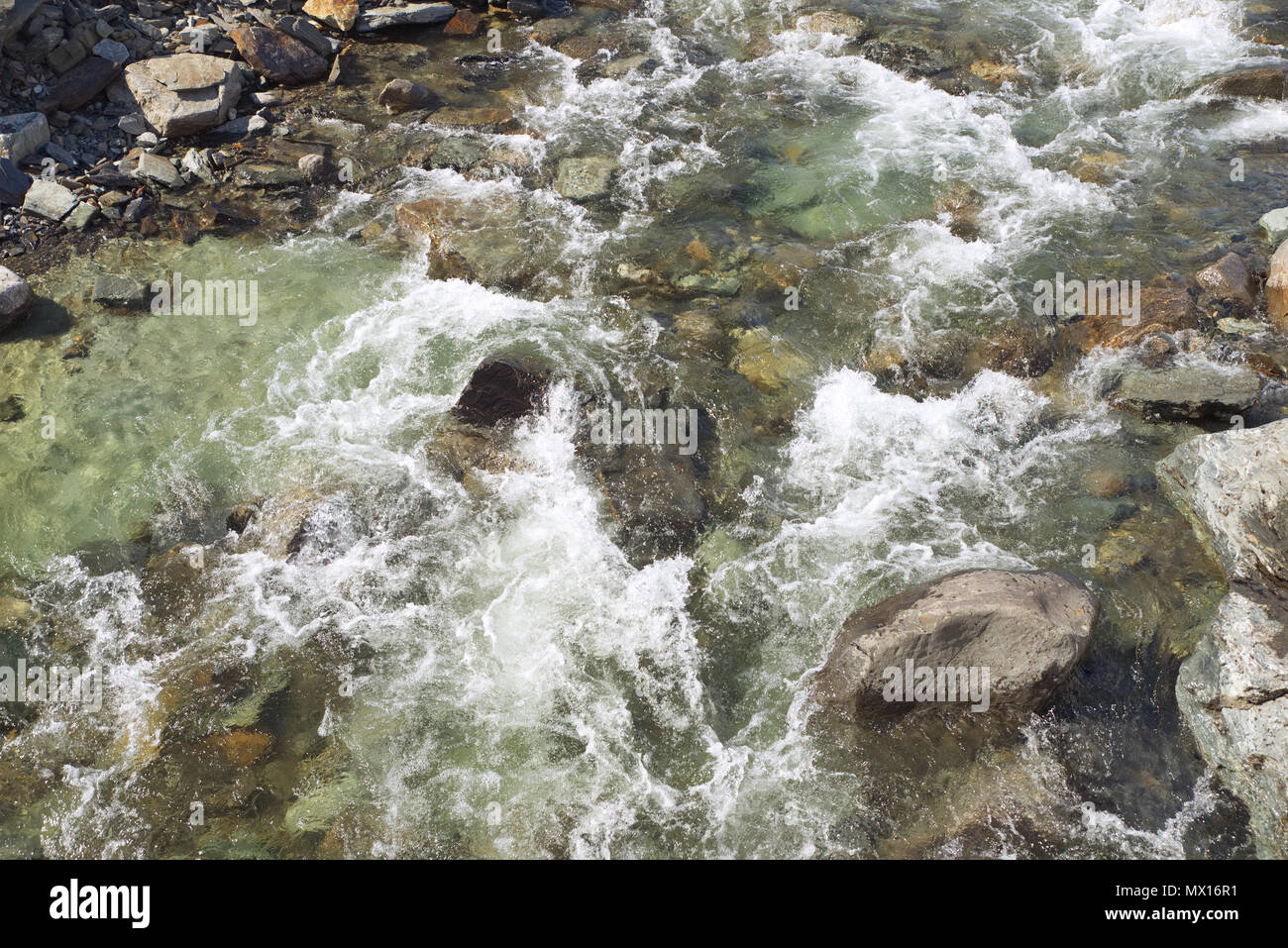 Brook close up hi-res stock photography and images - Alamy