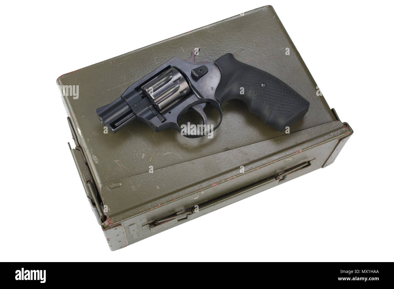 Revolver on the ammunition box Stock Photo - Alamy