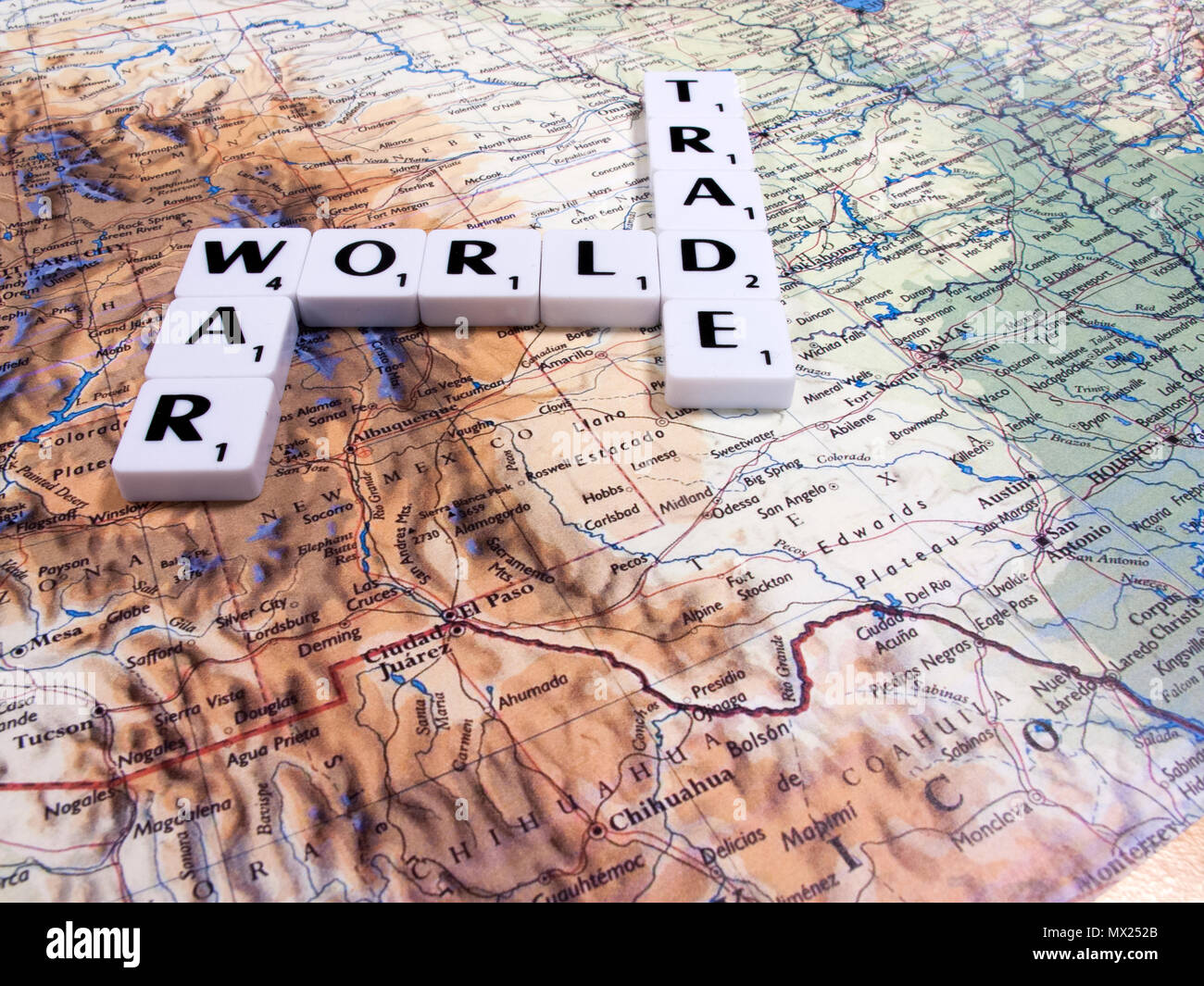 Tariffs world map hi-res stock photography and images - Alamy