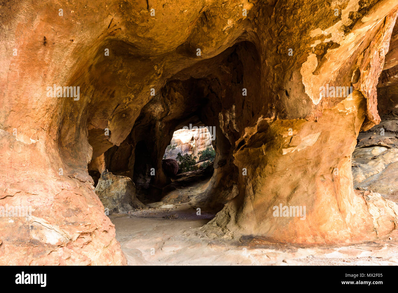 Stadsaal grotte hi-res stock photography and images - Alamy