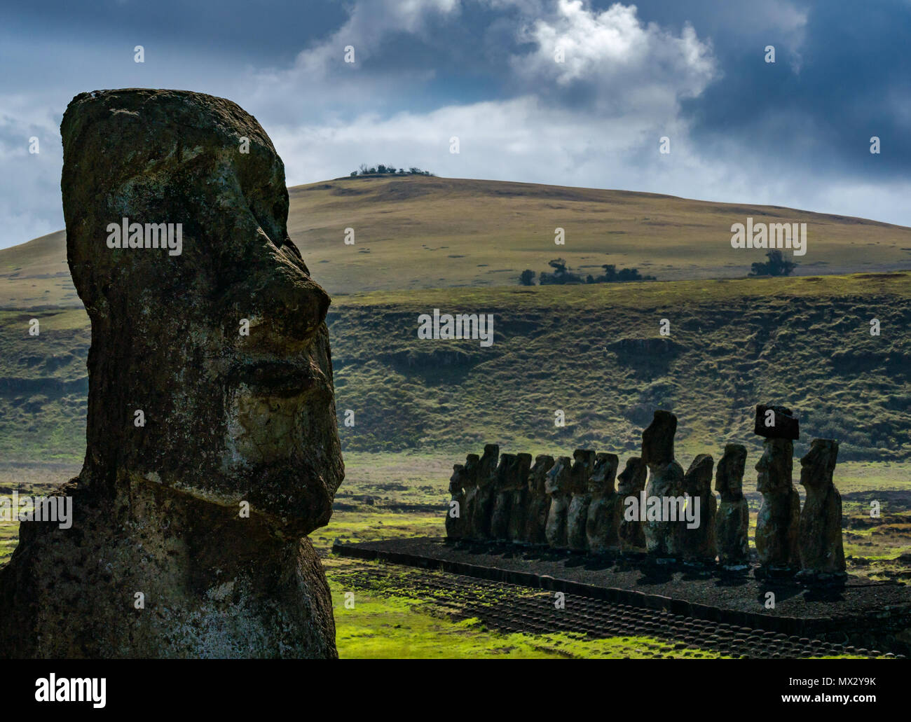 Tongariki Moai, largest reconstructed Ahu, Easter Island, Rapa Nui ...