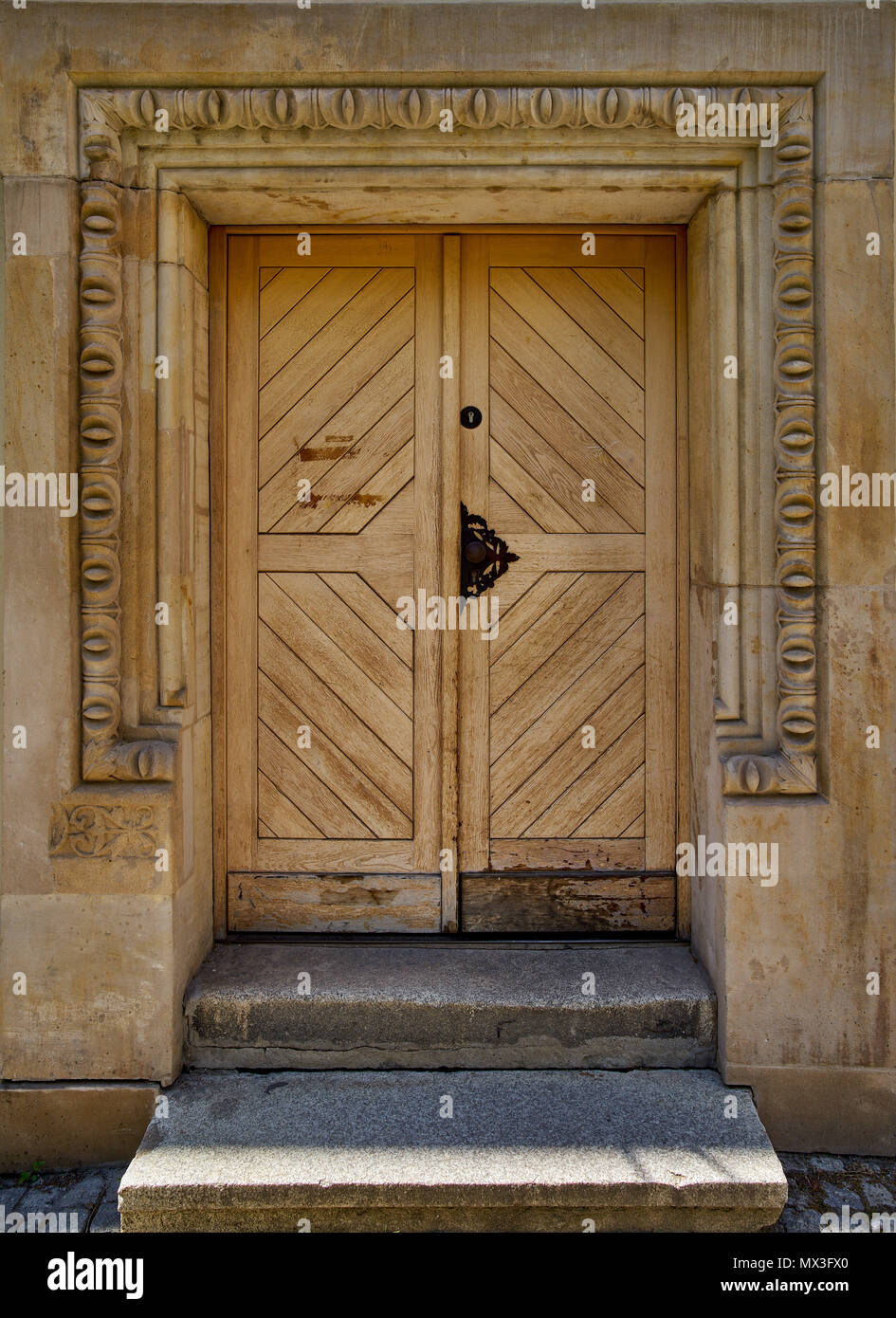 Renaissance door hi-res stock photography and images - Alamy