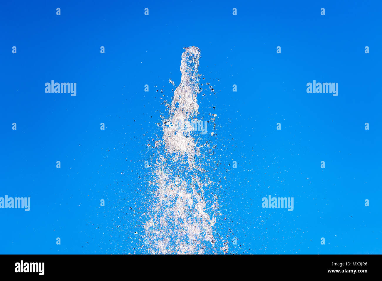Abstract water fountain hi-res stock photography and images - Alamy