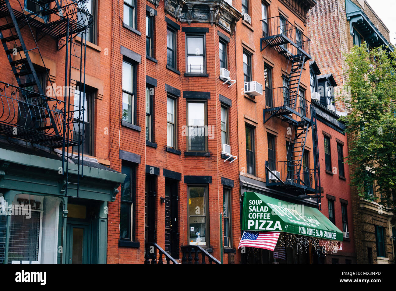 Houses In Brooklyn Heights New High Resolution Stock Photography and ...