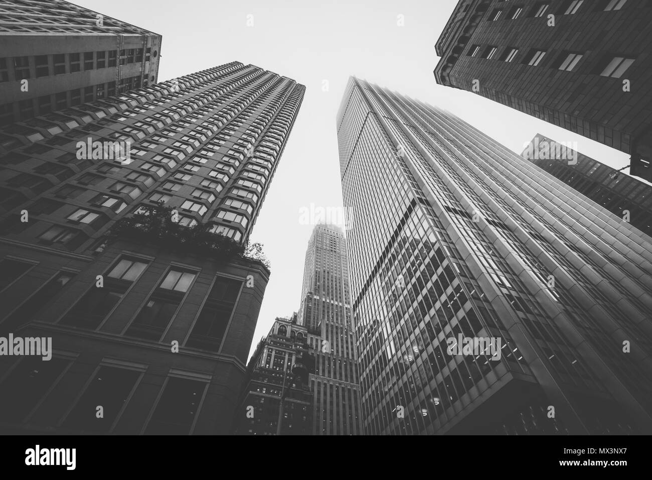 Fidi skyscrapers hi-res stock photography and images - Alamy