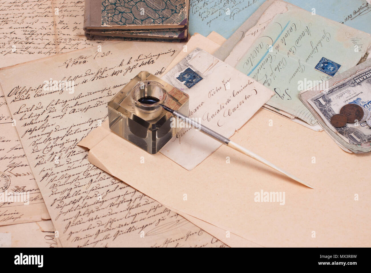 Old dusty papers hi-res stock photography and images - Alamy