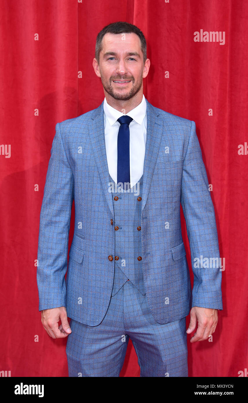 Uk anthony quinlan british soap hi-res stock photography and images - Alamy