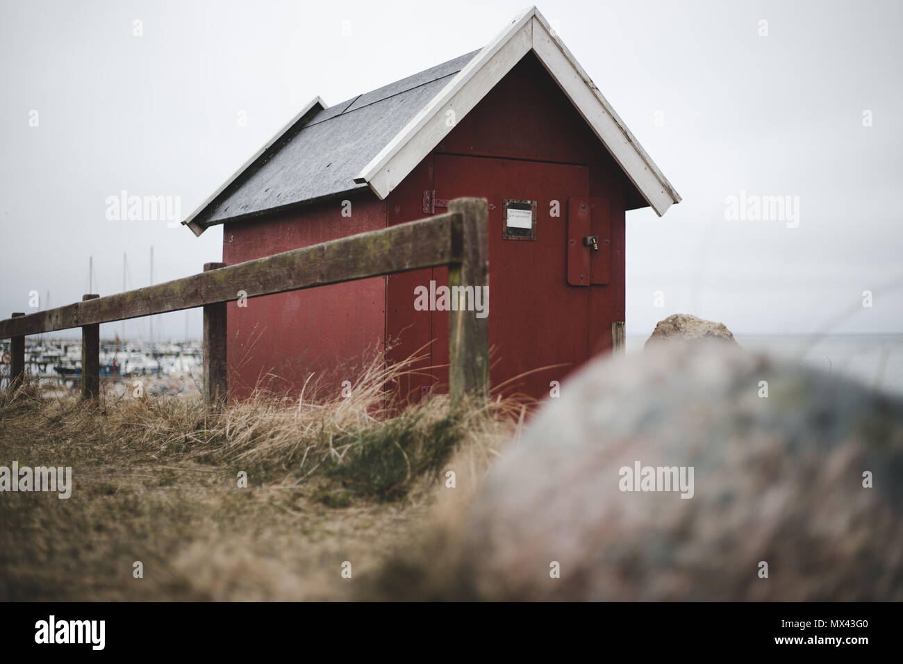 Small red hut hi-res stock photography and images - Alamy