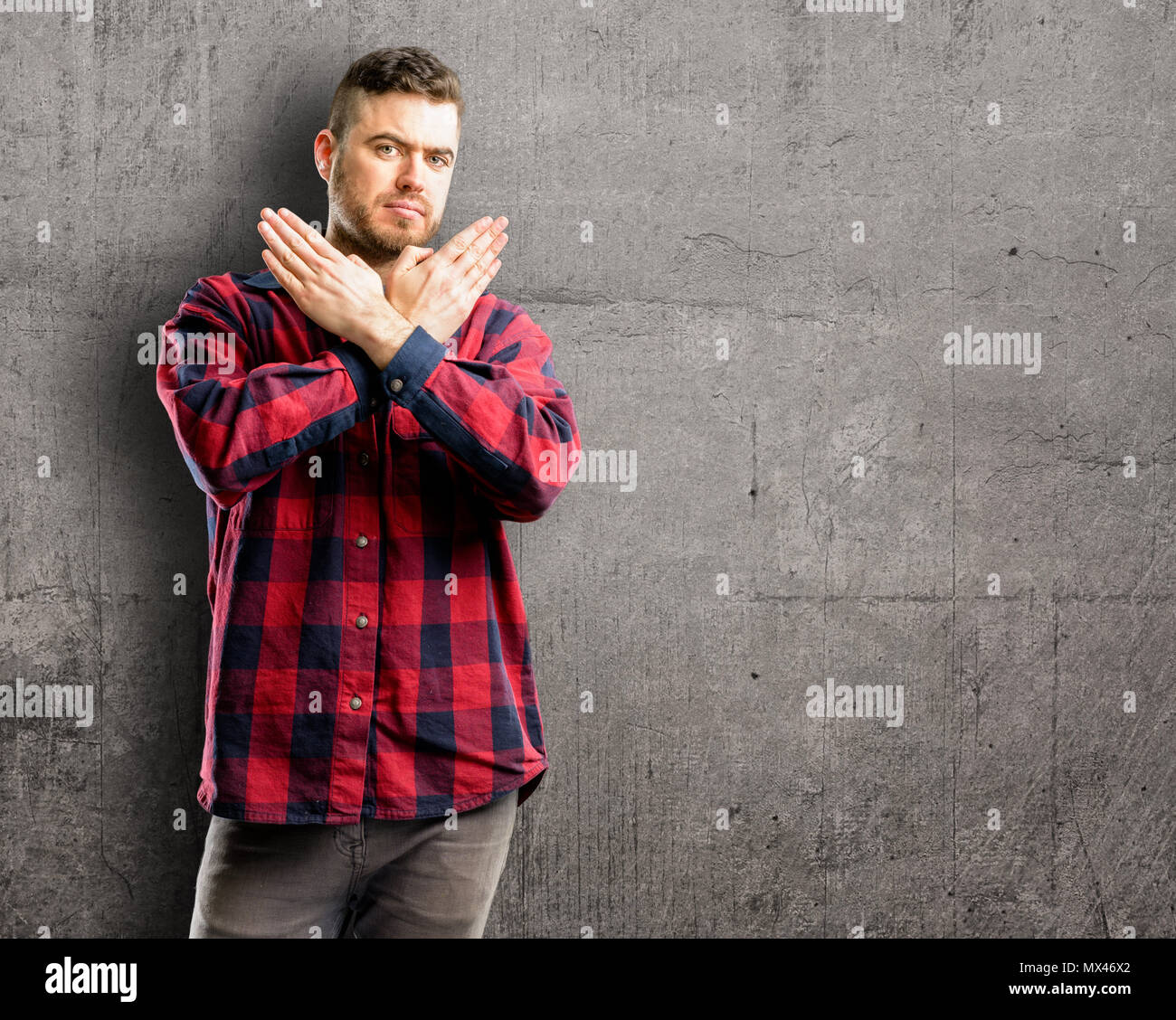 Man saying no angry hi-res stock photography and images - Alamy
