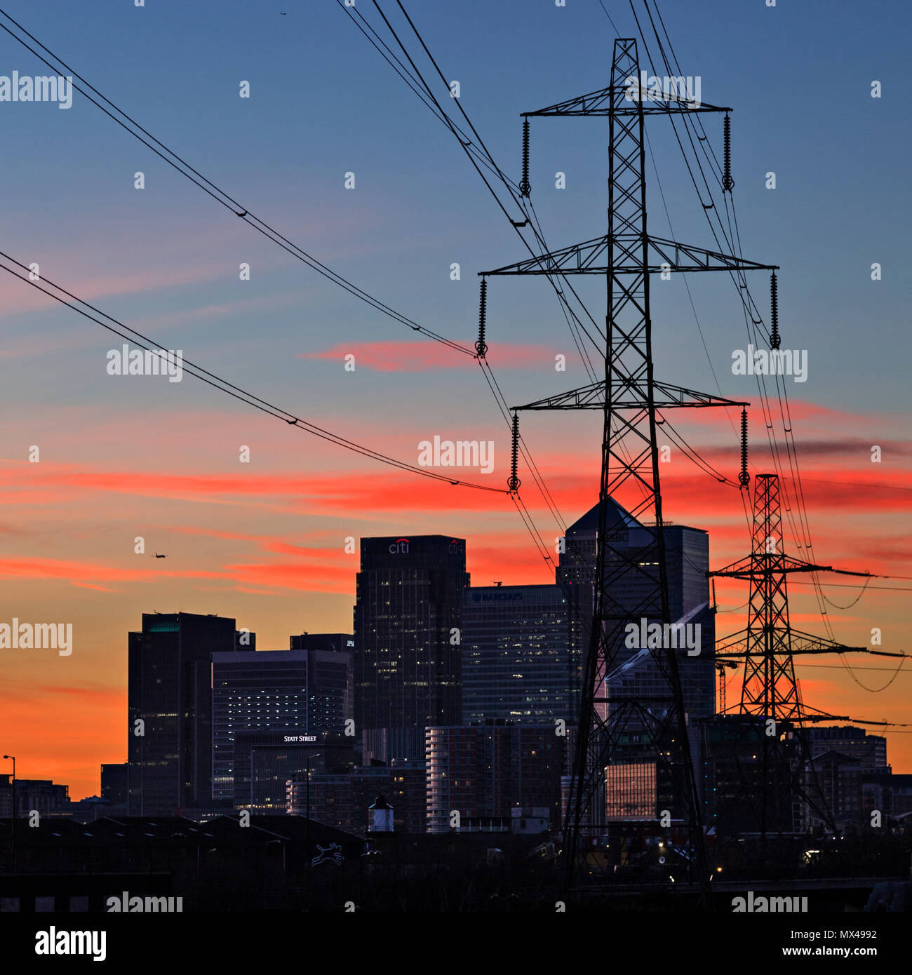 Wharf pylon hi-res stock photography and images - Alamy