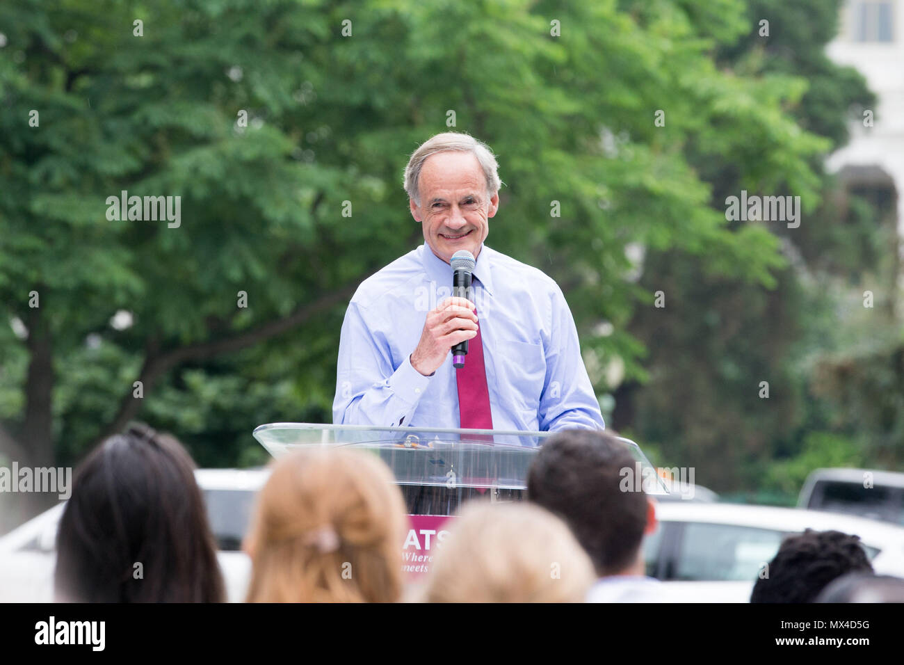 Senator Tom Carper (D-DE) speaks at an American Thoracic Society rally ...