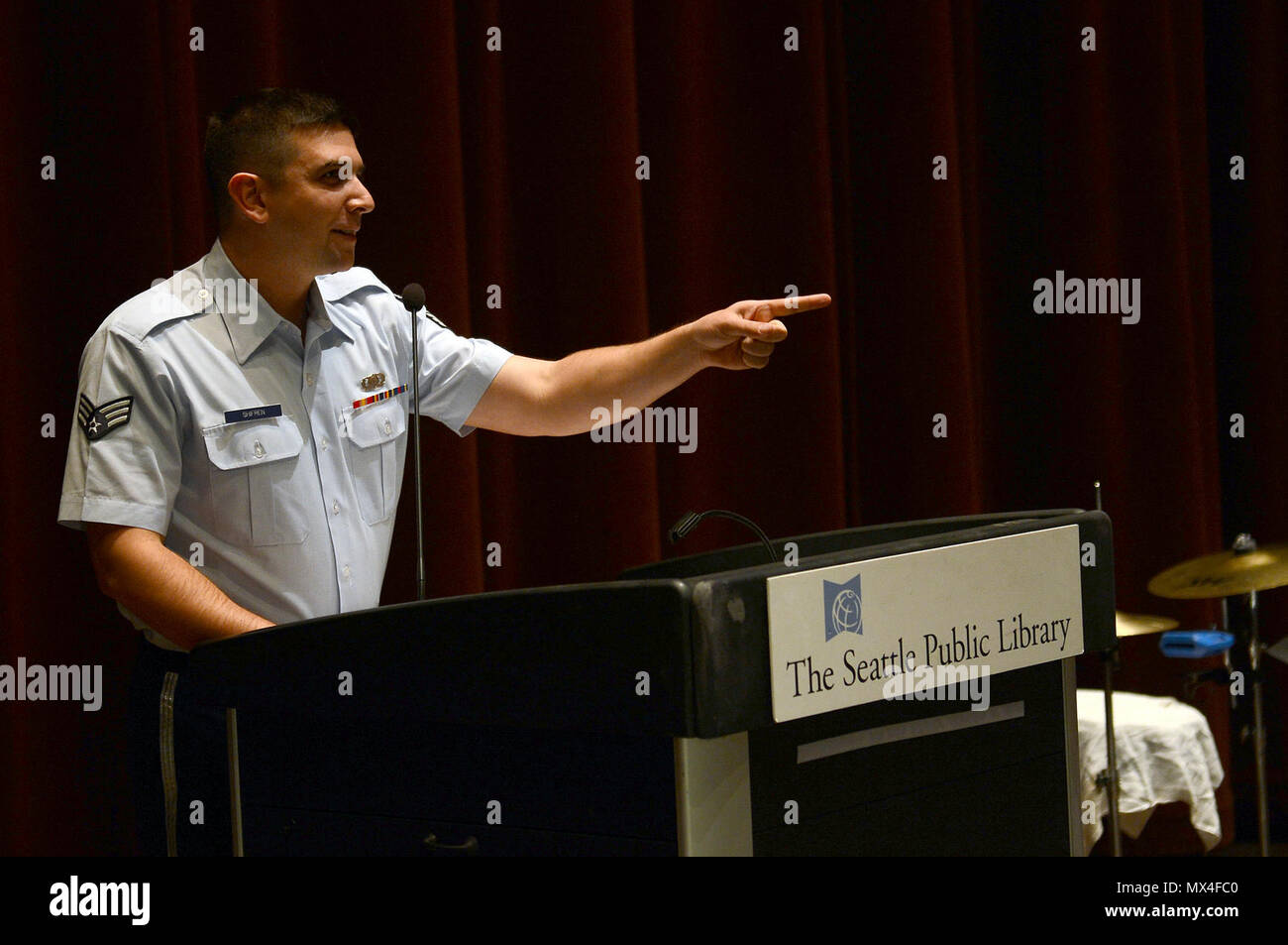 Shifren hi-res stock photography and images - Alamy