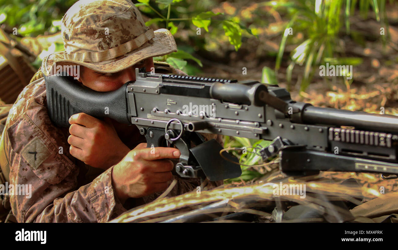 AUSTRALIAN ARMY BASE ROBERTSON BARRACKS, Darwin – A U.S. Marine with ...