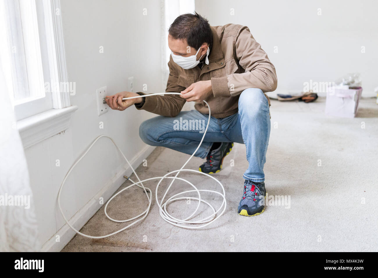 Cable inspection hi-res stock photography and images - Alamy