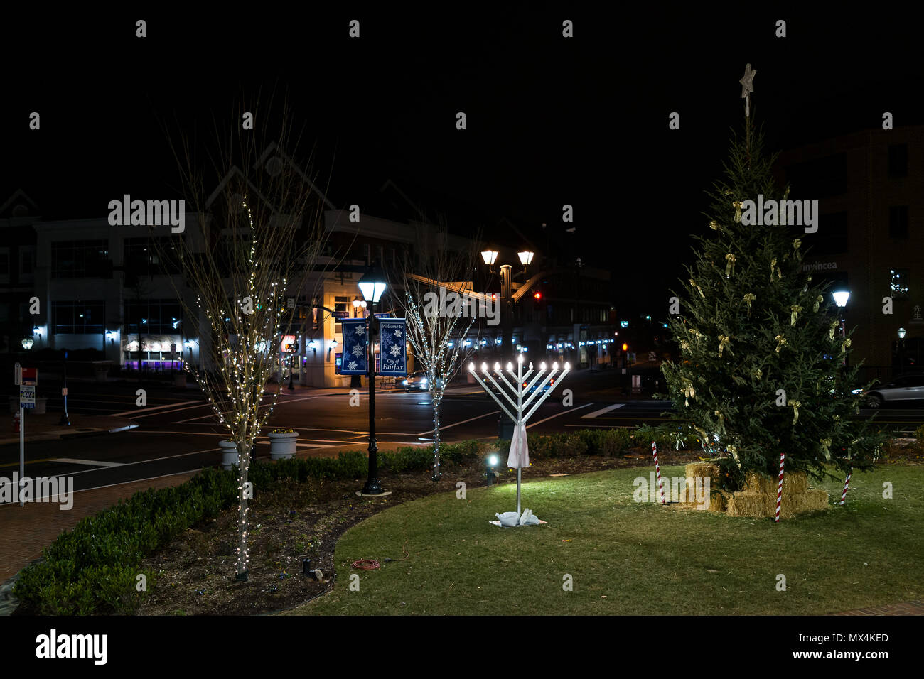 Menorah and christmas tree hi-res stock photography and images - Alamy