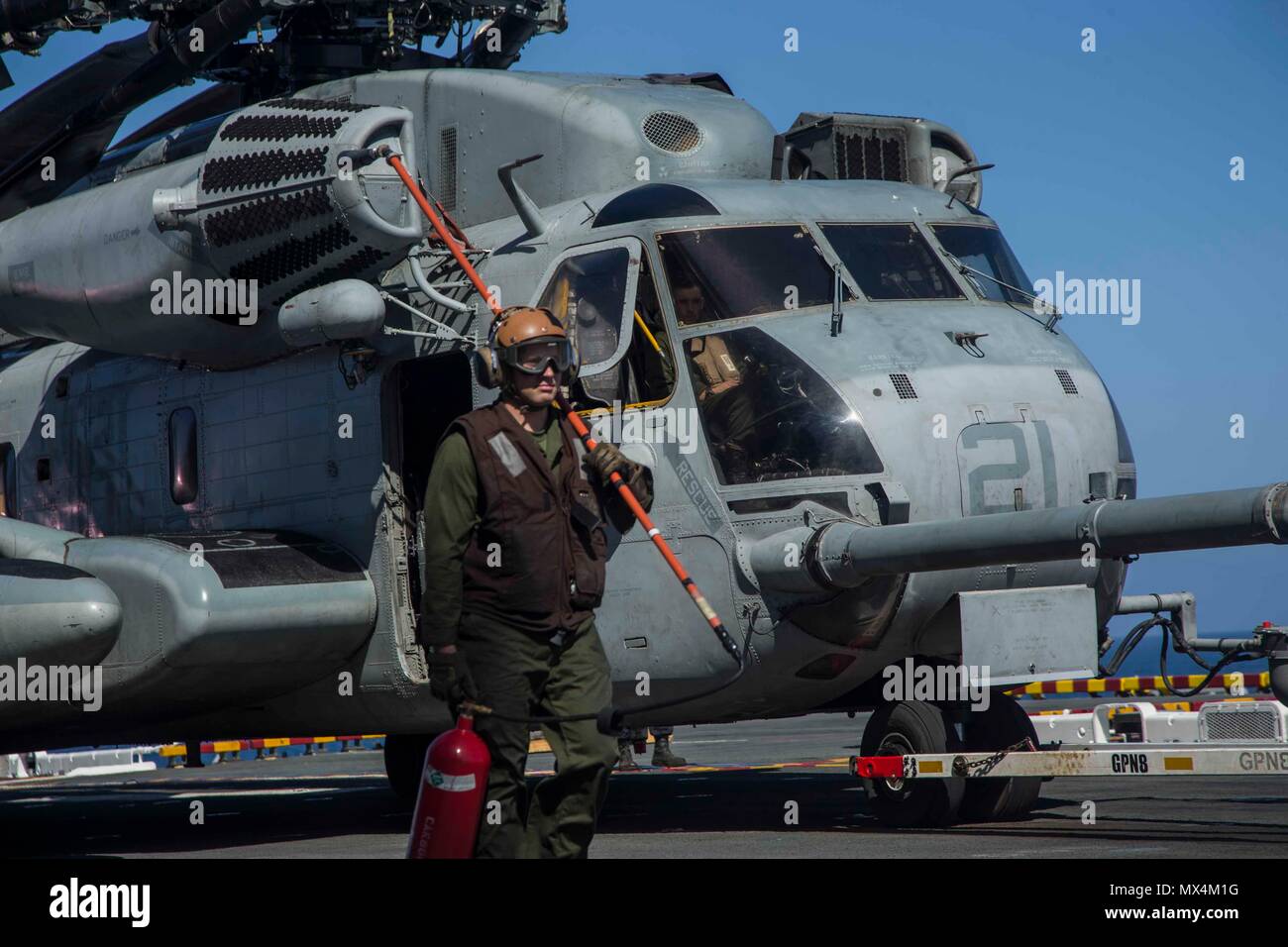 A CH-53E Super Stallion with Marine Medium Tiltrotor Squadron 166 ...