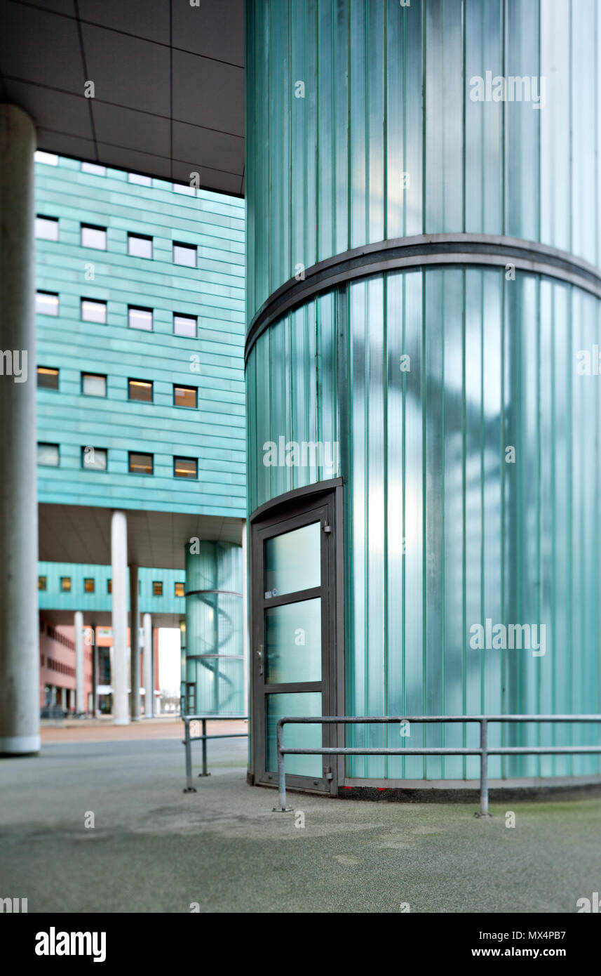 Cascade complex hi-res stock photography and images - Alamy