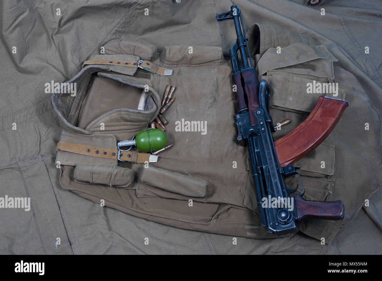 Kalashnikov assault rifle with bayonet and body armor Stock Photo - Alamy