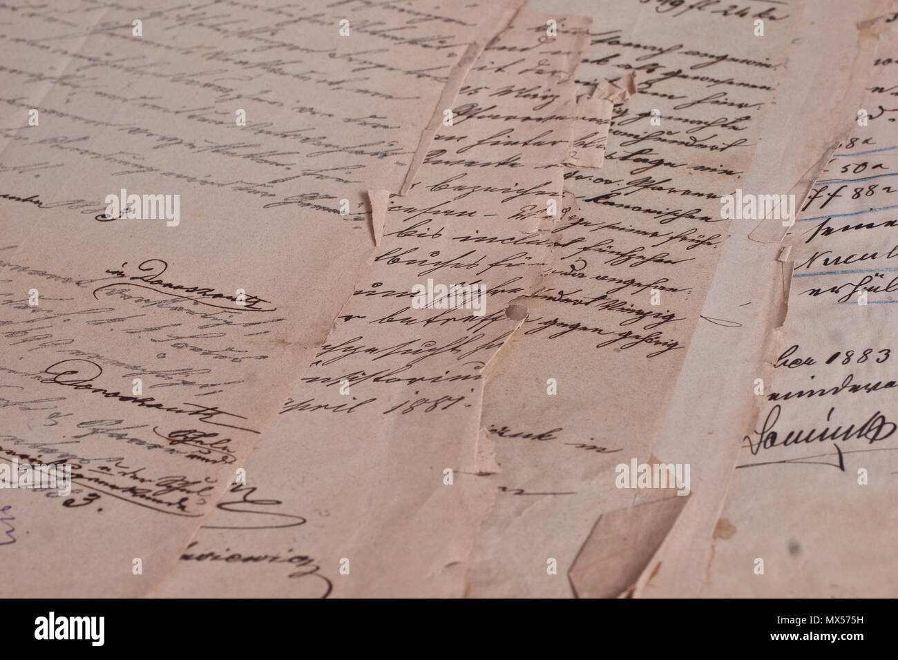 Vintage scrap book hand hi-res stock photography and images - Alamy