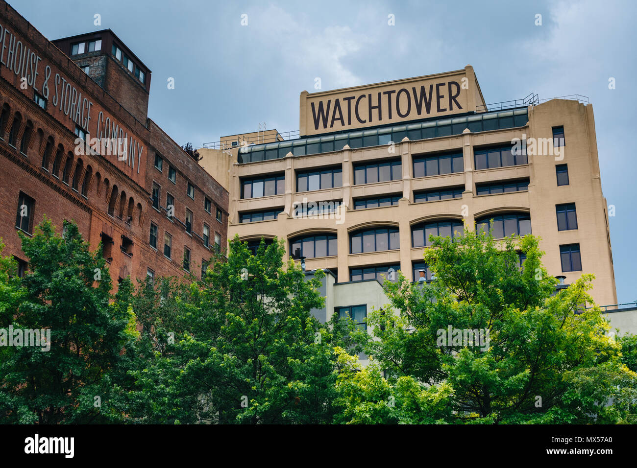 Watchtower new york hi-res stock photography and images - Alamy