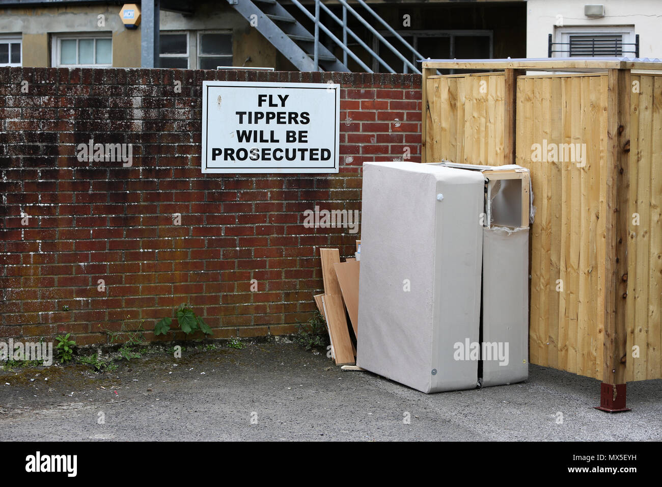 Fly tippers hi-res stock photography and images - Alamy