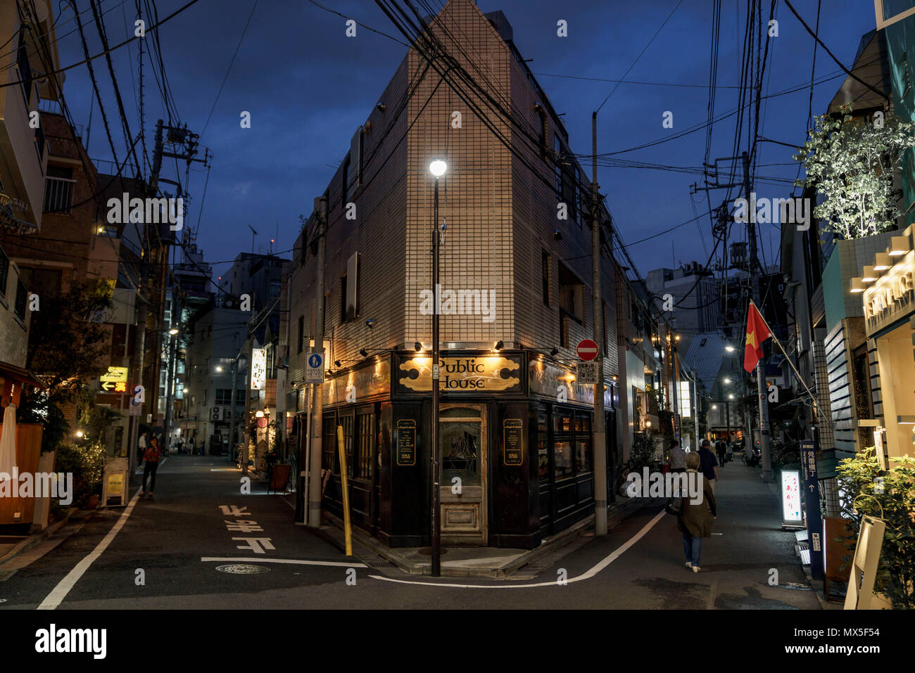 Kagurazaka street hi-res stock photography and images - Alamy