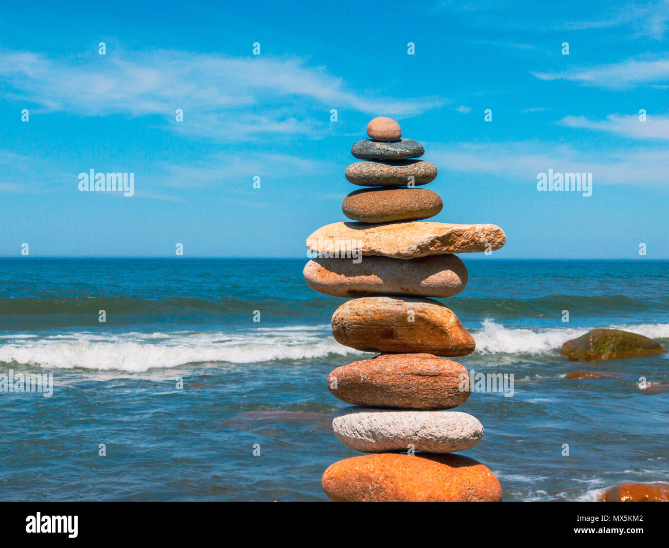 Stones in pyramid stand hi-res stock photography and images - Alamy