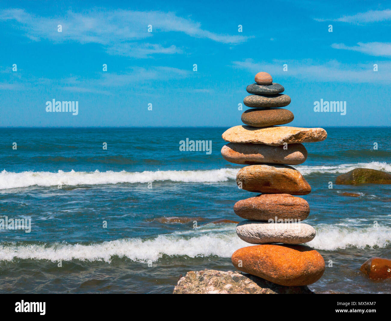 Stones in pyramid stand hi-res stock photography and images - Alamy
