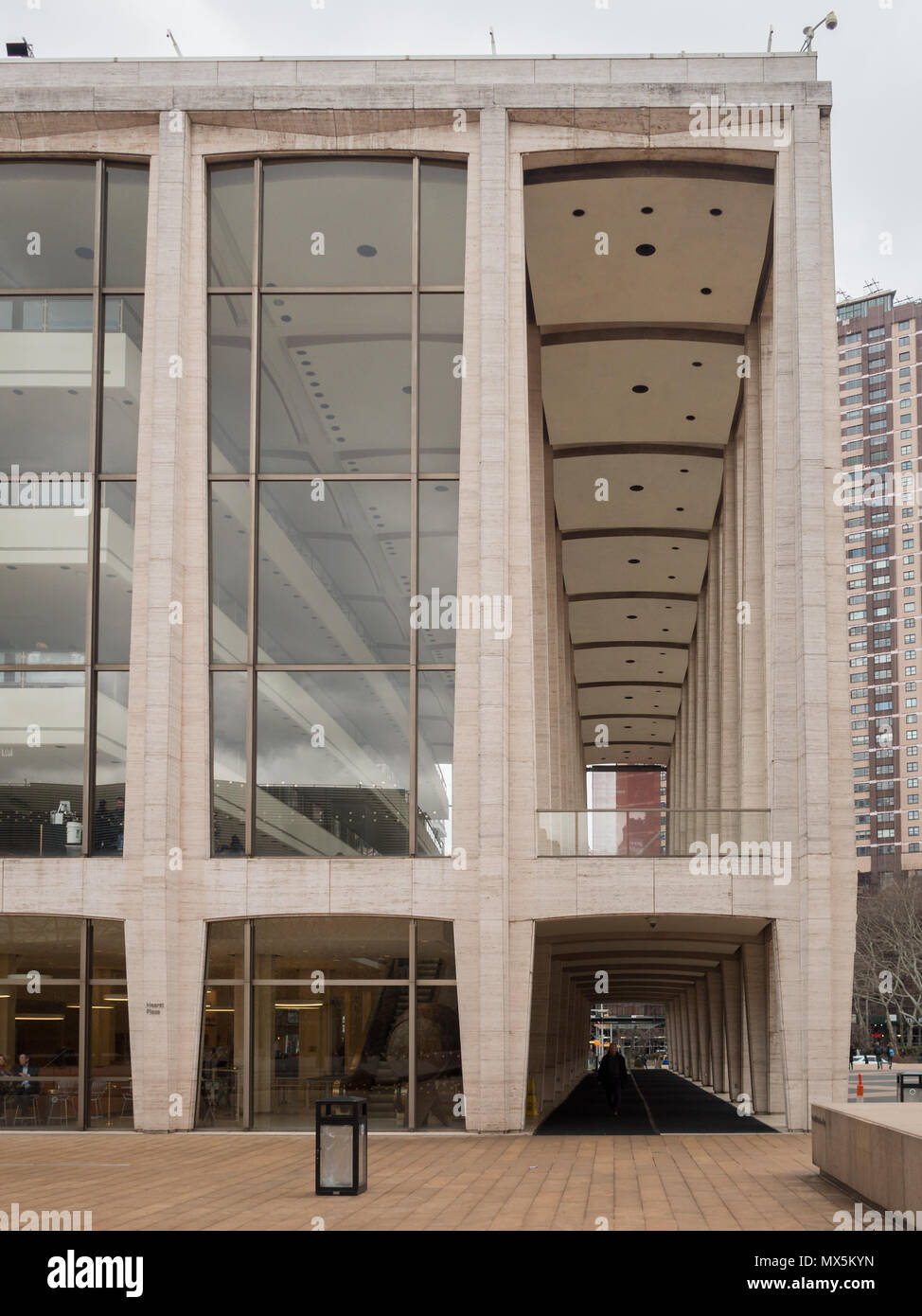 New York Philharmonic at the Lincoln Center Stock Photo - Alamy