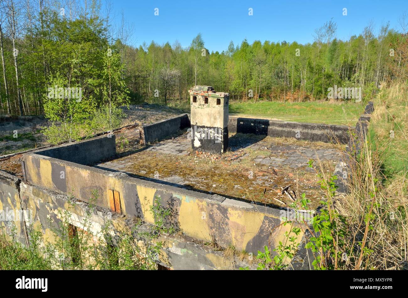 Old abandoned building. Destroyed building after a military unit Stock ...