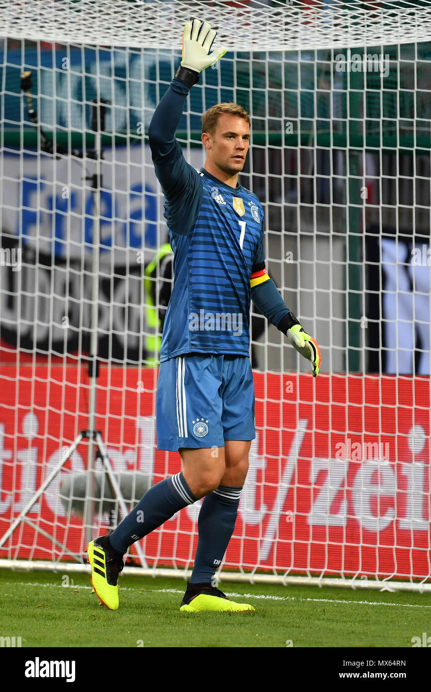 Manuel NEUER (goalwart GER), gesture, action, single action, single ...