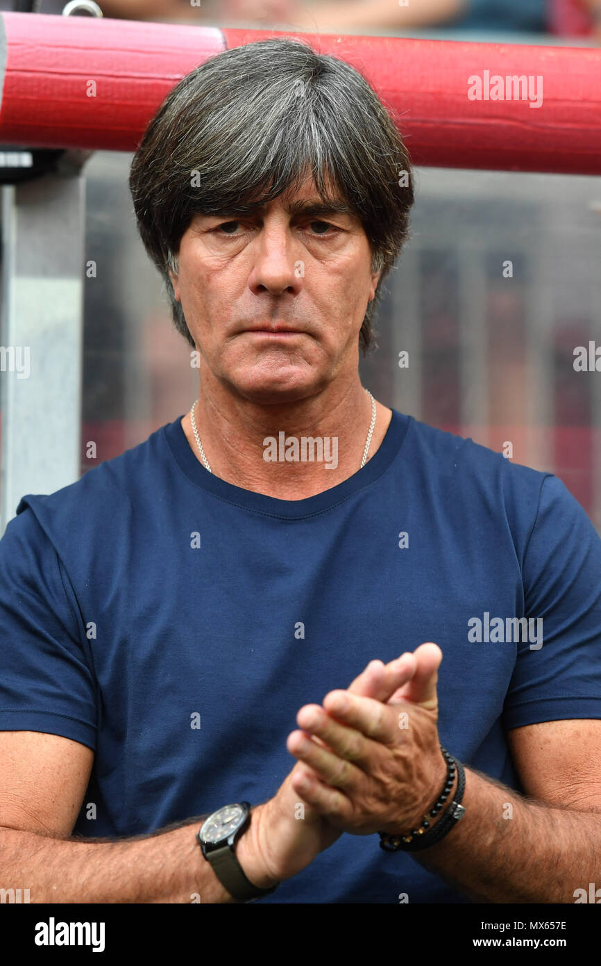 Bundescoach Joachim Jogi LOEW, LOW (GER), single image, single cut ...