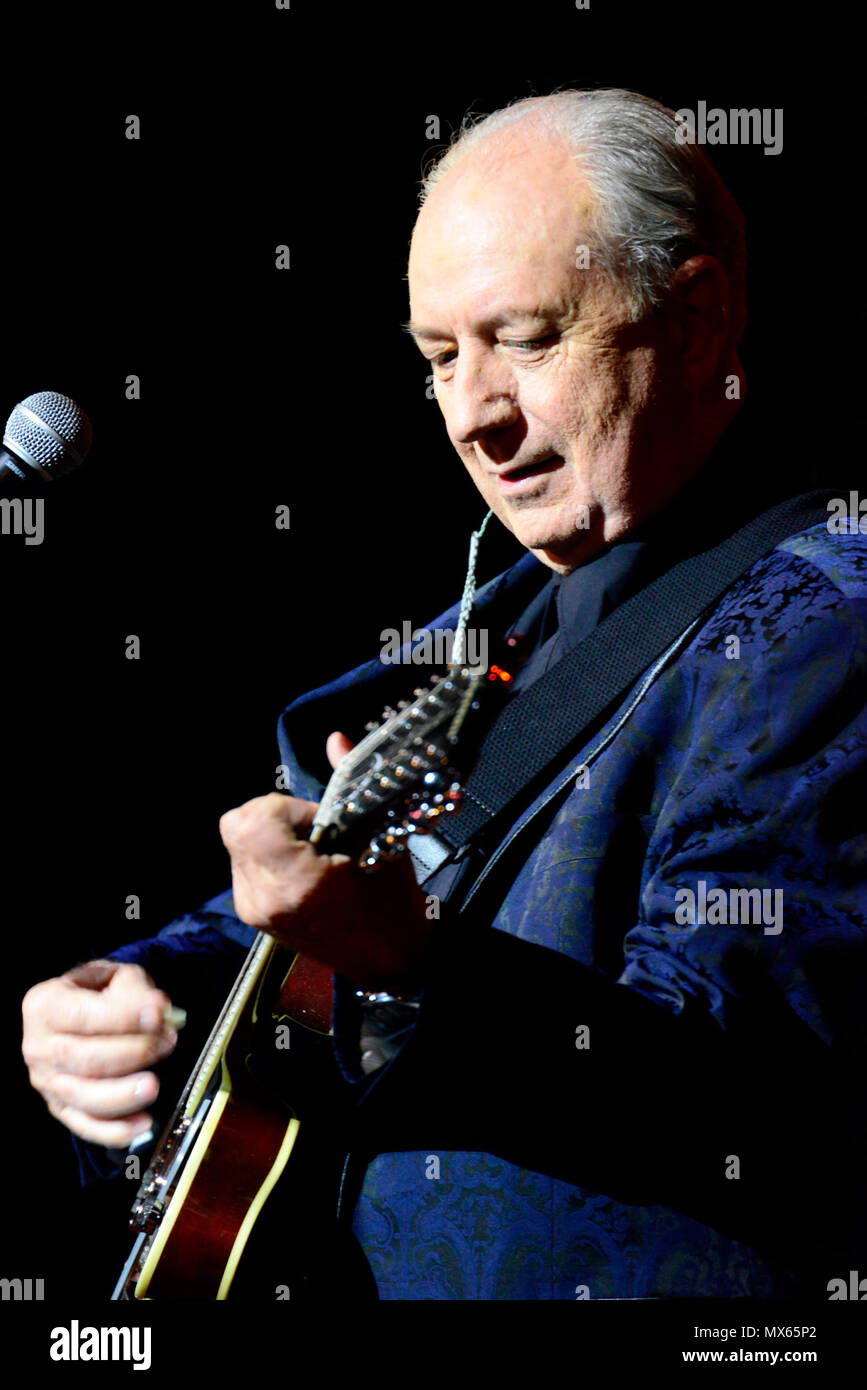 Michael nesmith hi-res stock photography and images - Alamy