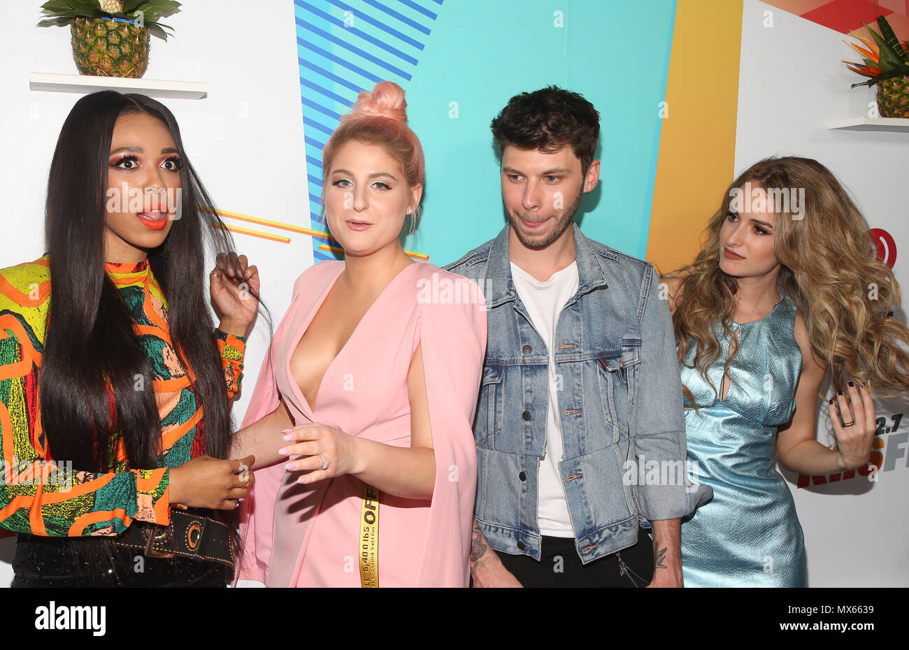 Graham trainor hi-res stock photography and images - Alamy