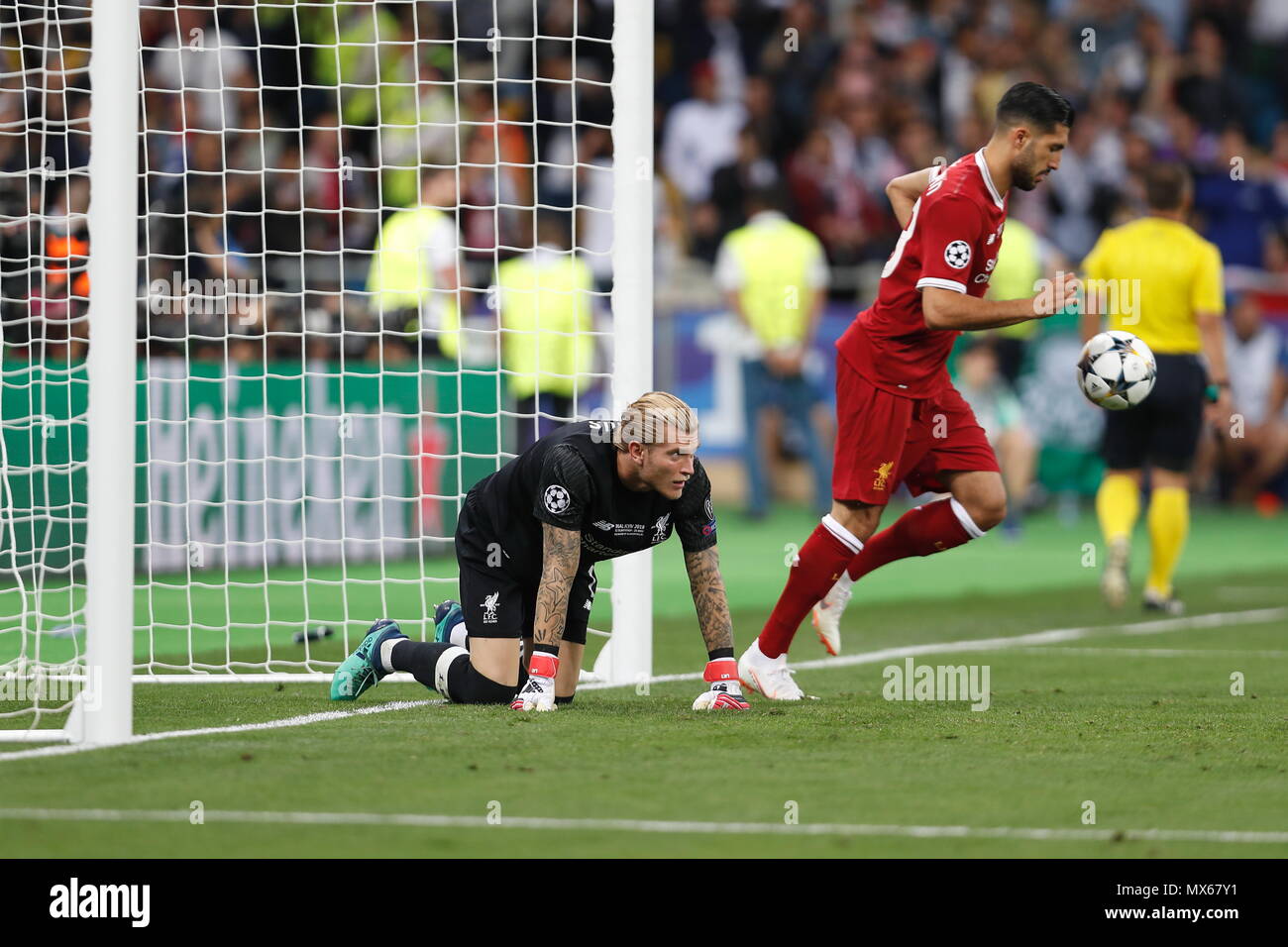 Loris karius champions league final hi-res stock photography and images ...