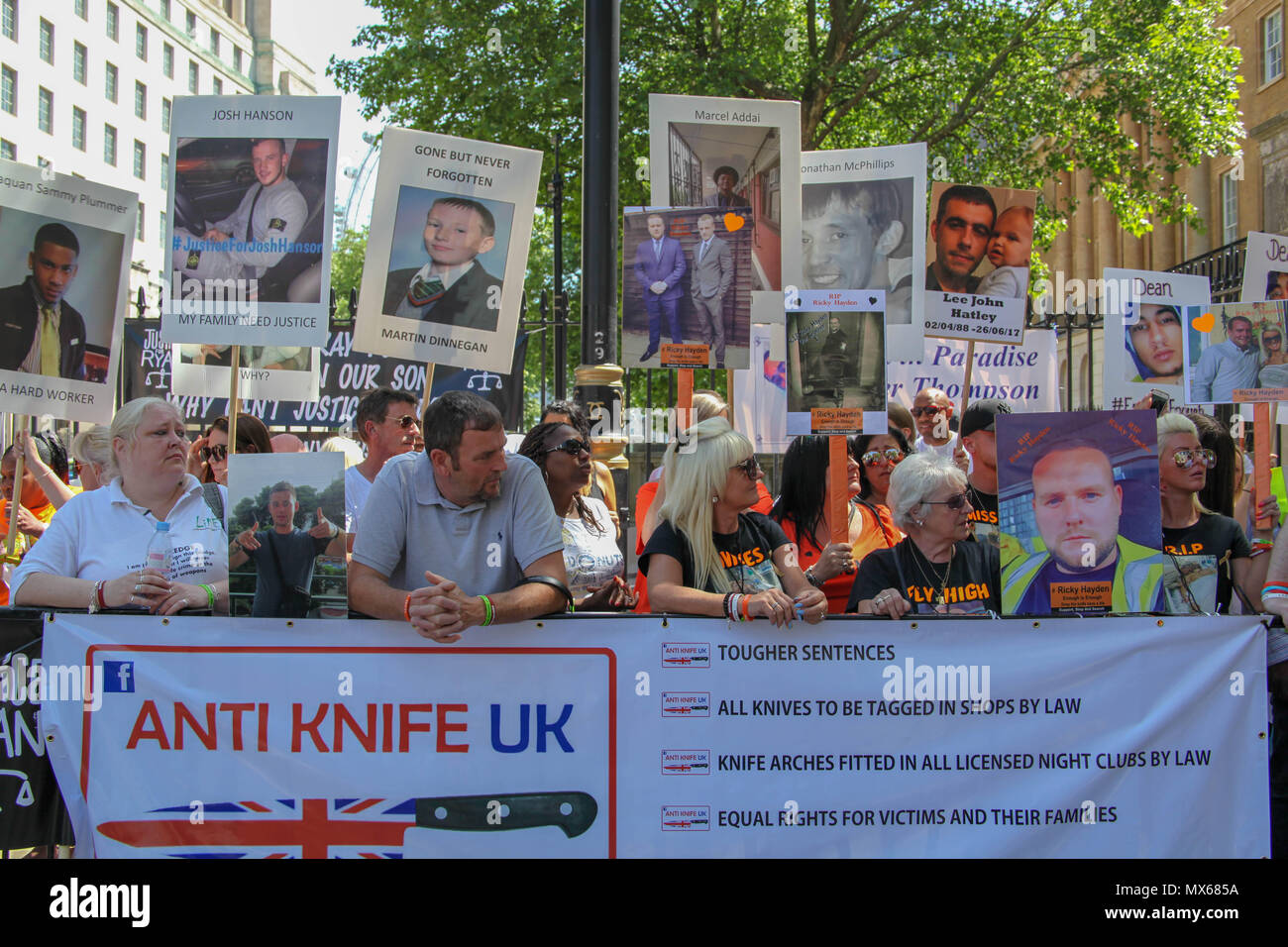 Justice for knife crime victims hi-res stock photography and images - Alamy