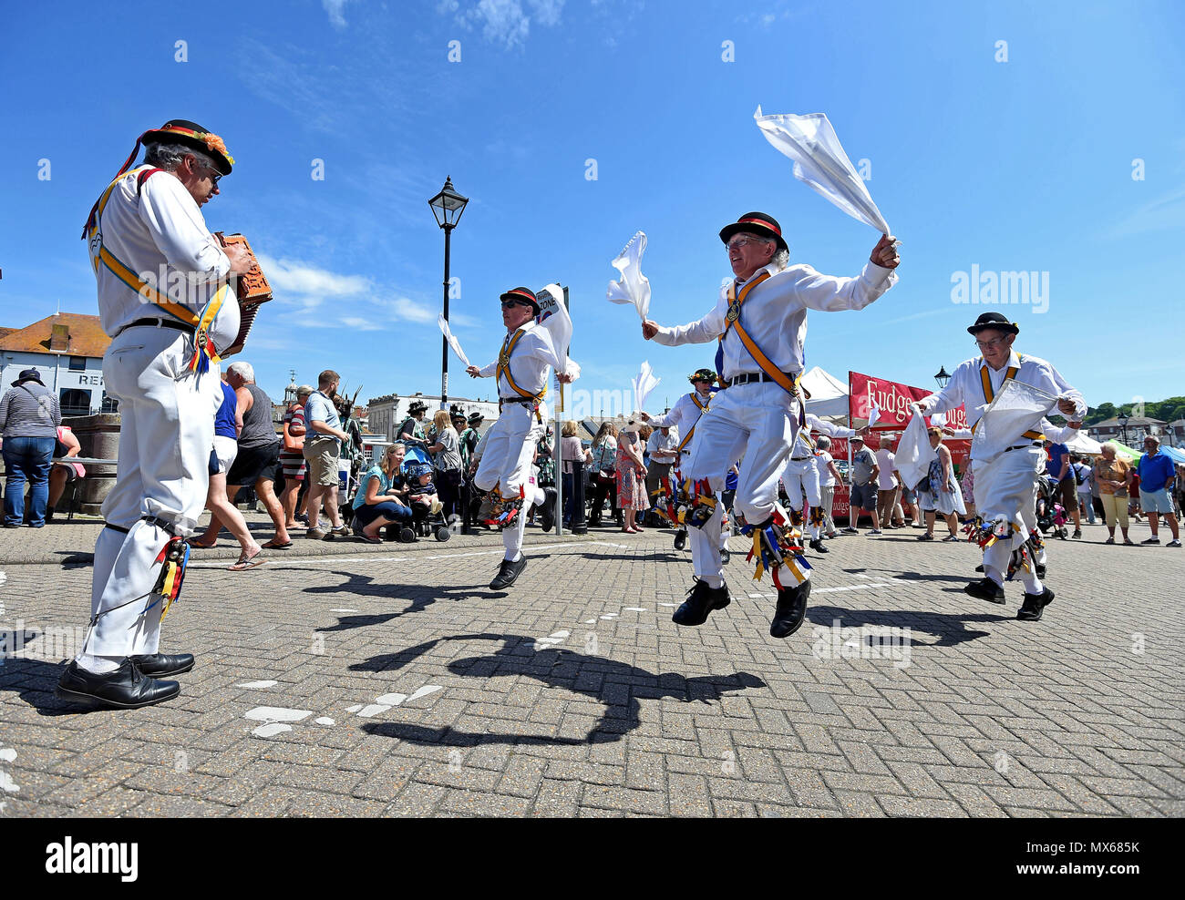 Morris Dancing at Wessex Folk Festival, Weymouth Dorset Morris Dancing ...