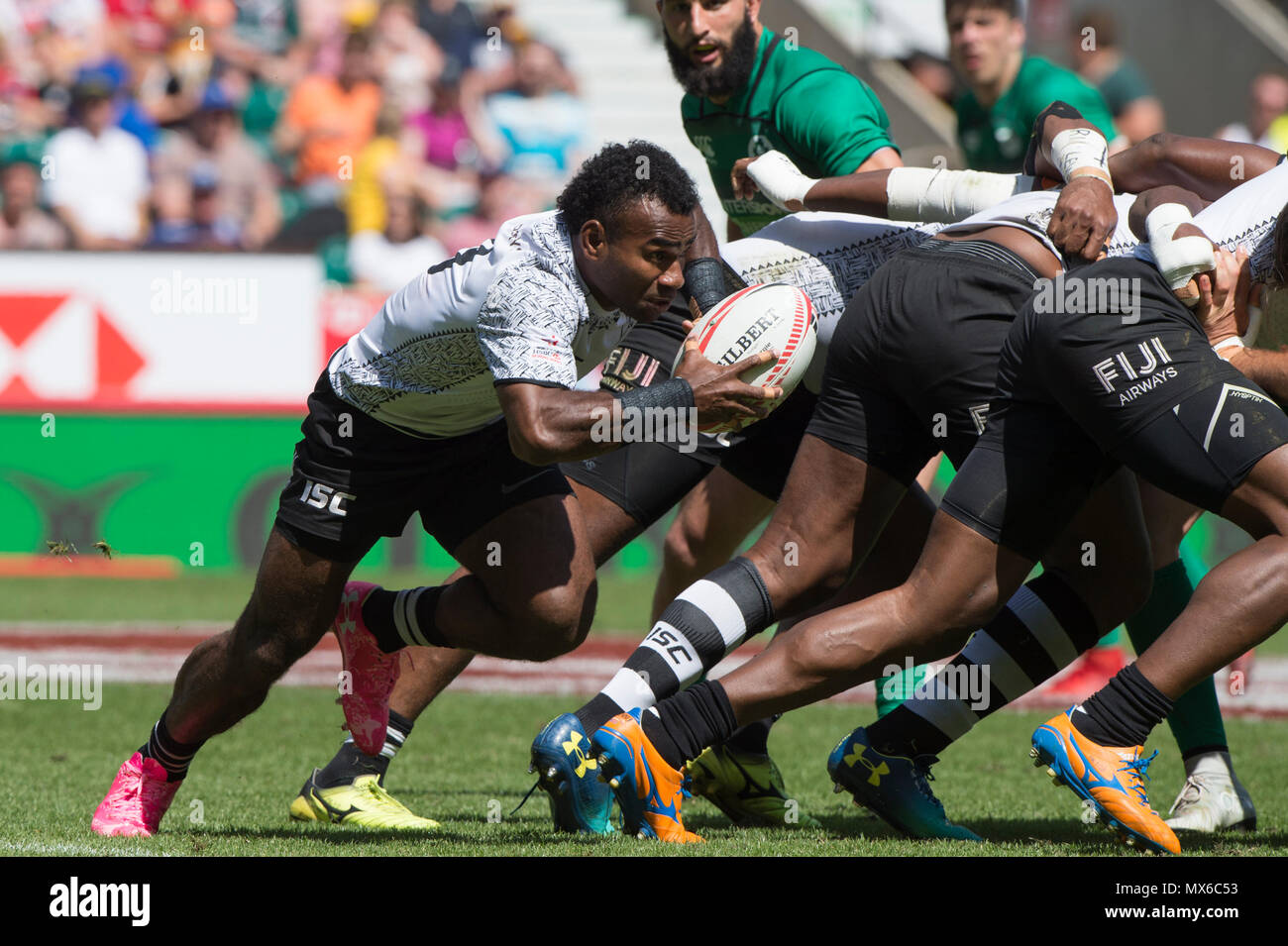 Rugby scrum hi-res stock photography and images - Alamy